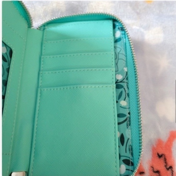 Loungefly | Bags | Limited Edition Loungefly Pokemon Bulbasaur All Over ...